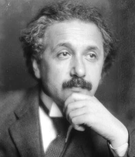 Anushka Dixit: chi è la bambina più intelligente di Einstein