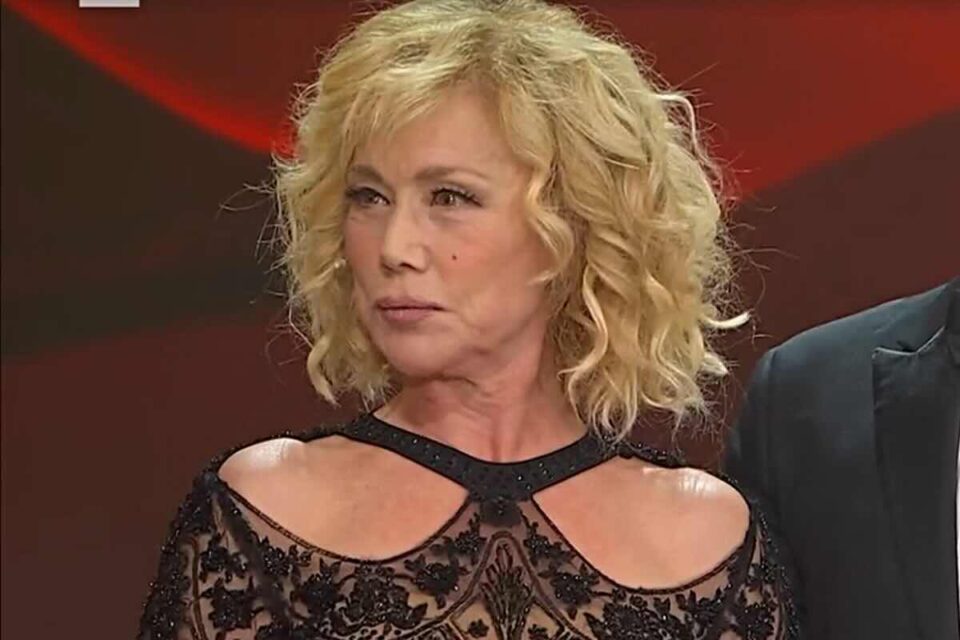 Nancy Brilli, la dura verità dietro la rottura con l'ex marito Luca ...